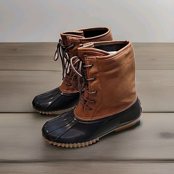 Shoes | The Original Duck Boots Womens 95 M Arianna Brown Faux Leather ...